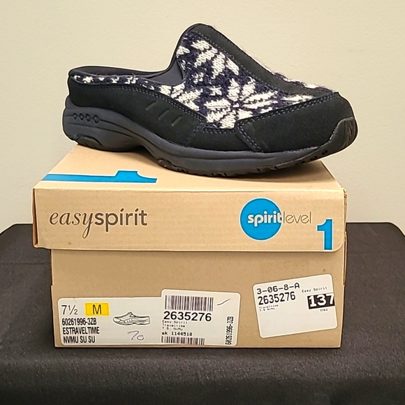 Easy Spirit | Shoes | Easy Spirit Traveltime Blackwhitenavy Mules ...